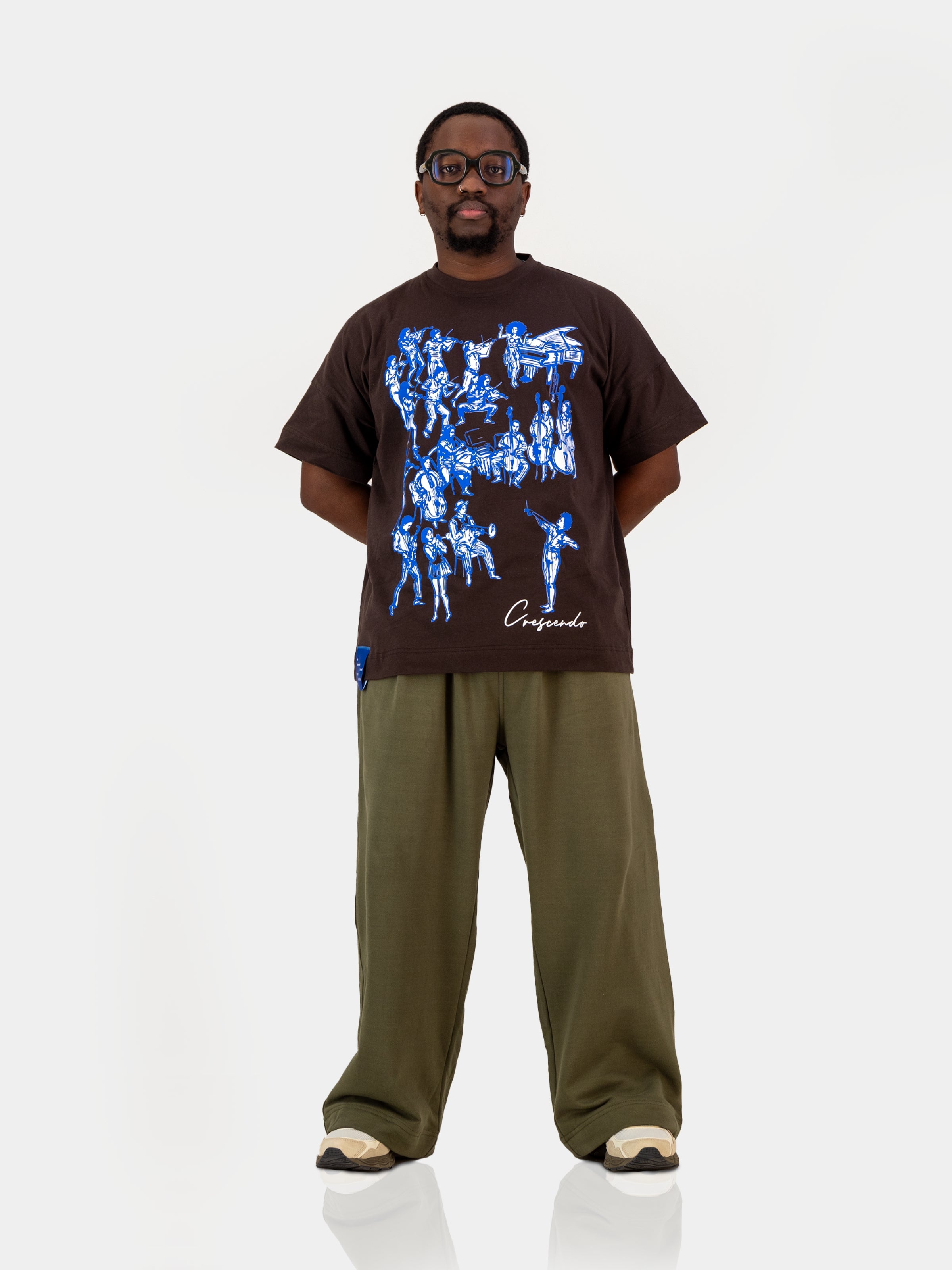 Crescendo Autograph Tee – Artclub and Friends